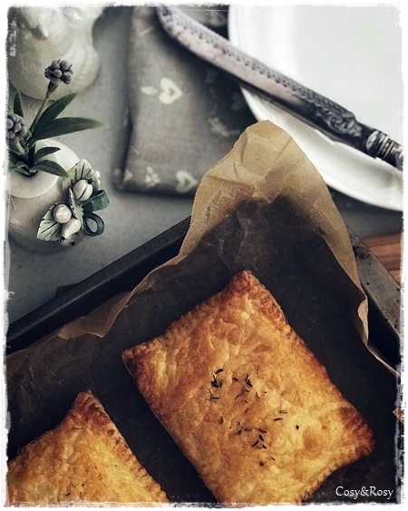 Hot Camembert Pastry Parcels-Cosy&Rosy